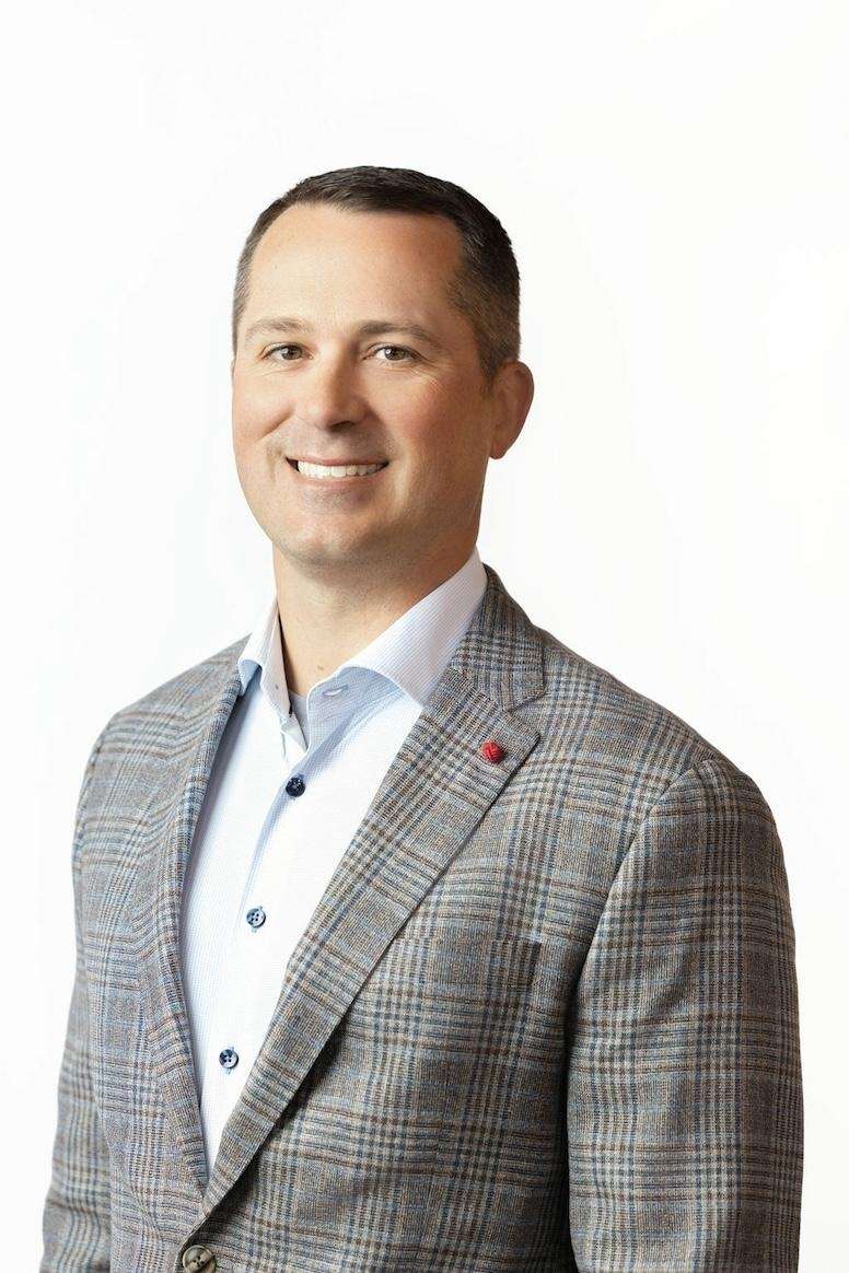 Dentist in Whitehouse OH | Dr. Richard Shumate